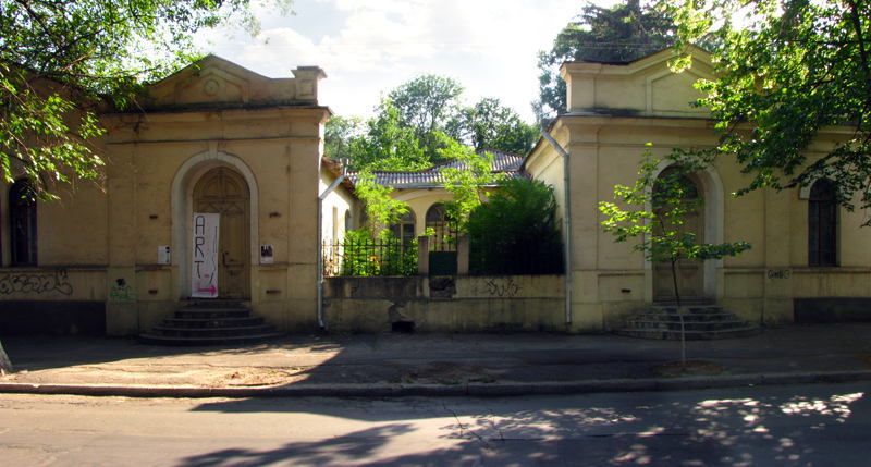 muzeul-zemstva-art-labyrinth - Locals